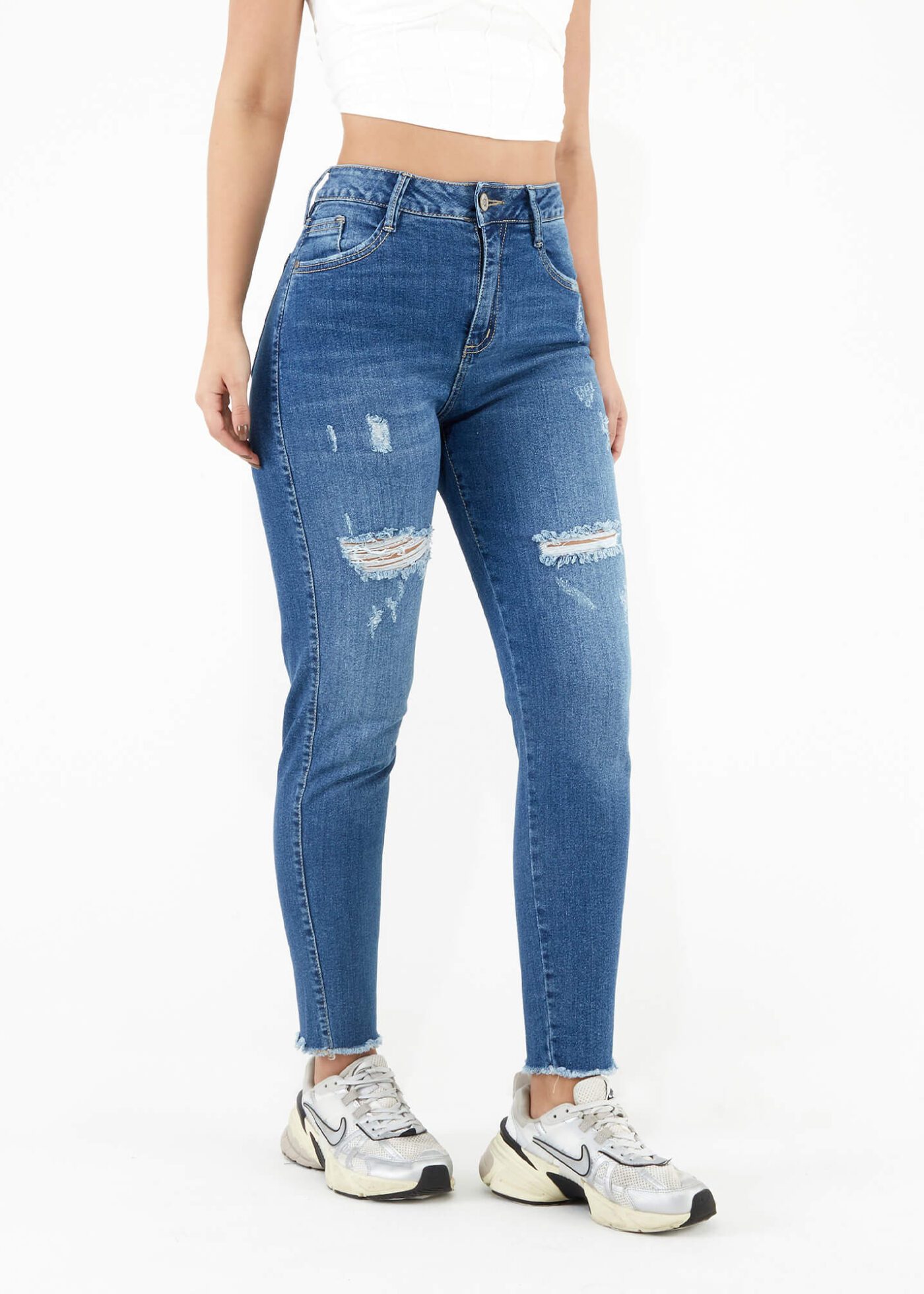 Moda para Mujeres | Explora la Colección en Xlive Jeans